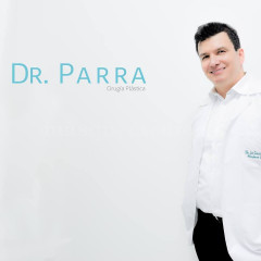 Luis Fernando Parra González - Cirujano plástico