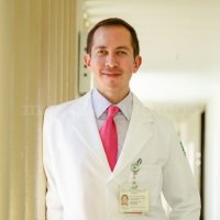 Julio Granados Montiel - Neumólogo